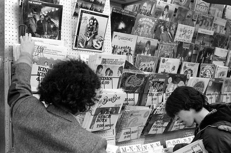 Sam the Record Man, Yonge Street, Toronto, 1981 - The Image Journey